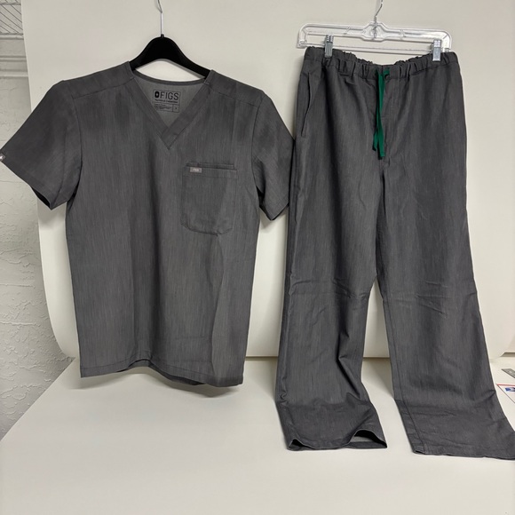 Figs | Shirts | Mens Figs Graphite Grey Scrub Set Small Top Medium ...